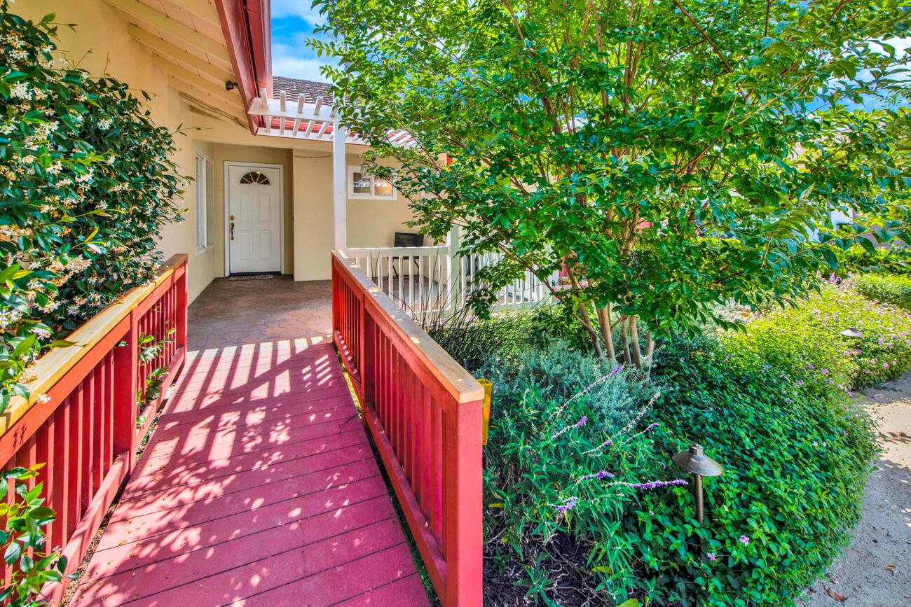 Exclusive Properties | Katnik Brothers Real Estate