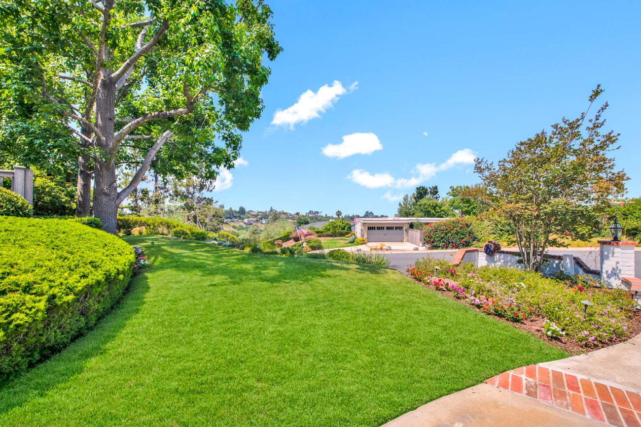 Exclusive Properties | Katnik Brothers Real Estate