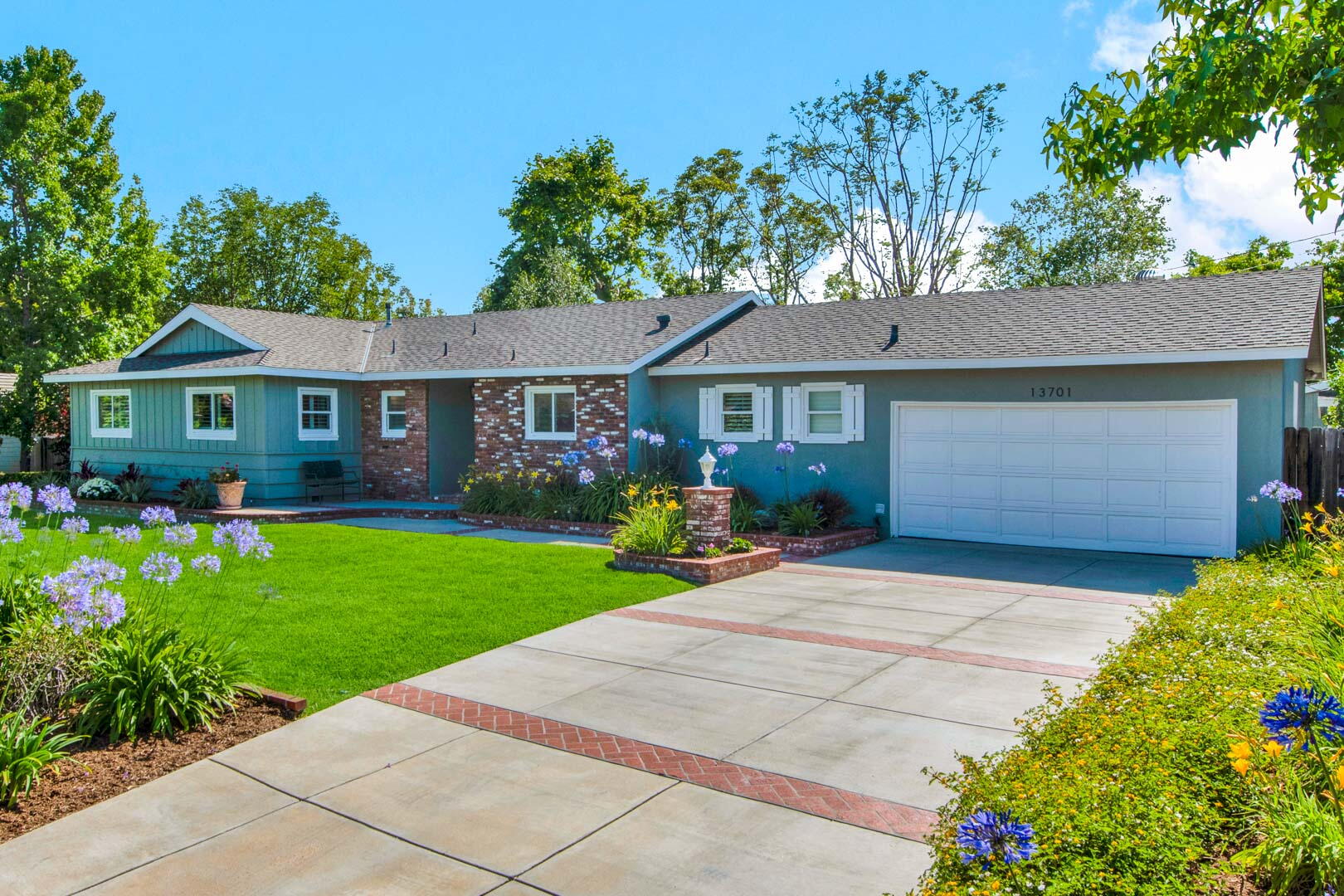 Exclusive Properties | Katnik Brothers Real Estate