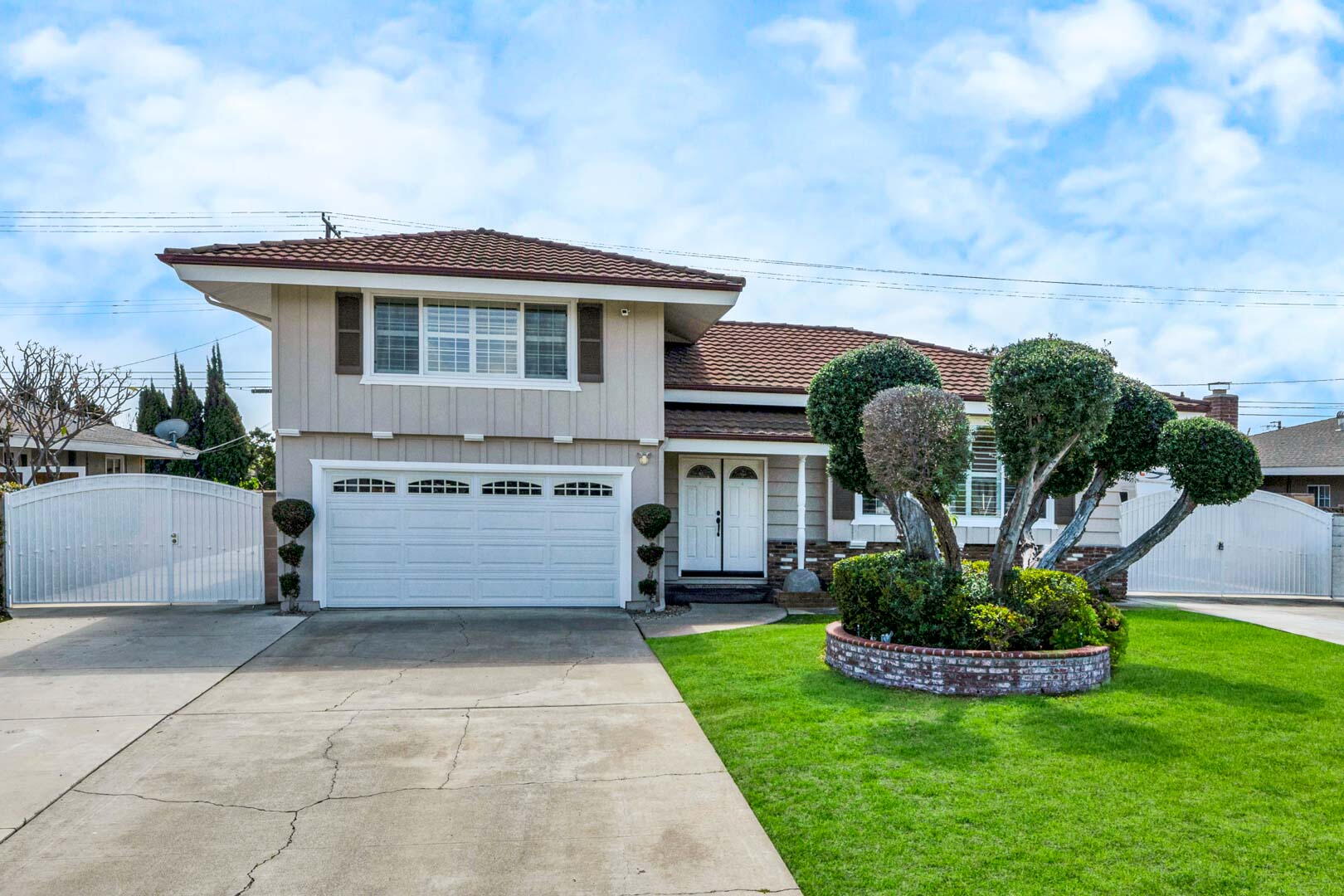 Exclusive Properties | Katnik Brothers Real Estate