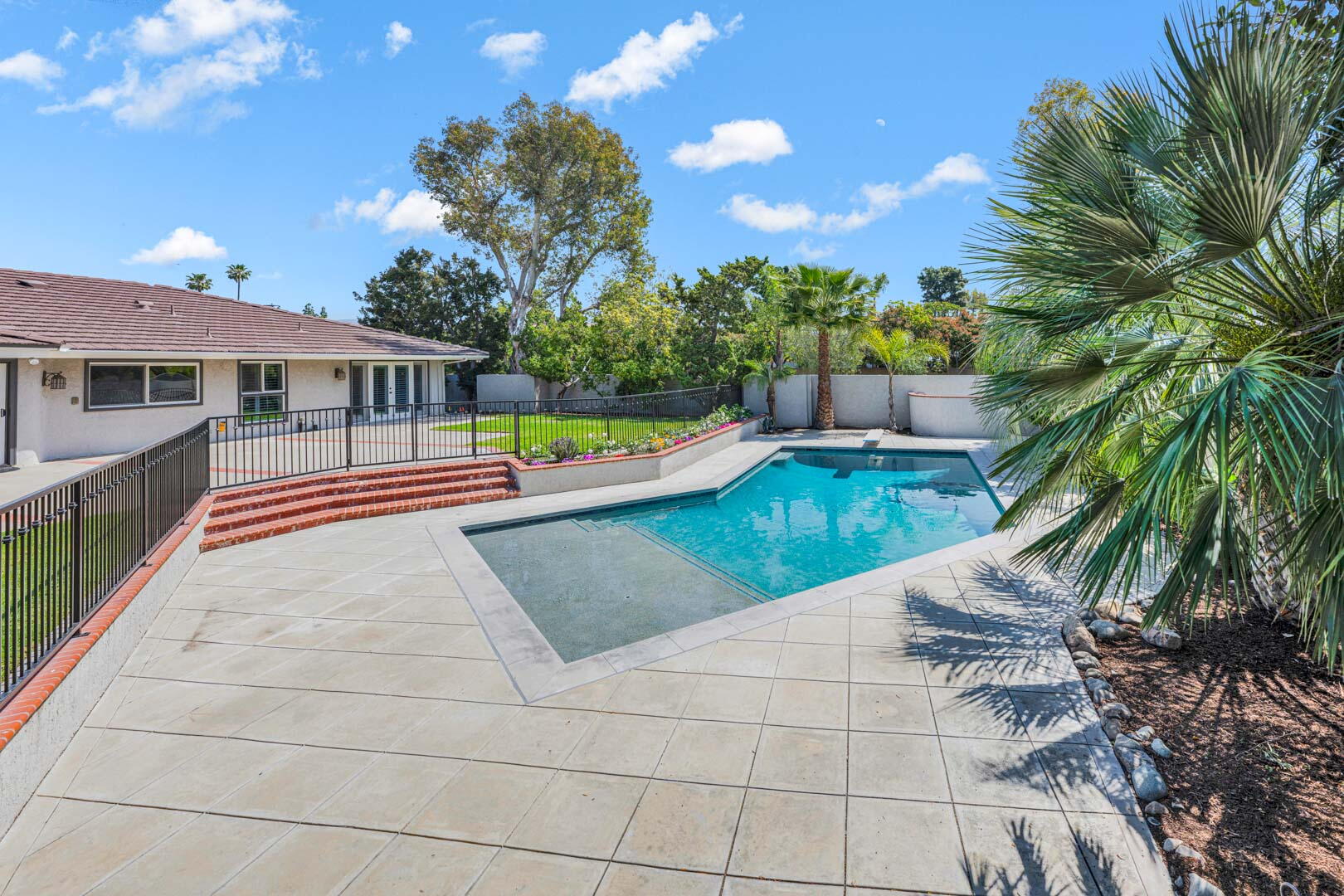 Sold by KBRE | Katnik Brothers Real Estate